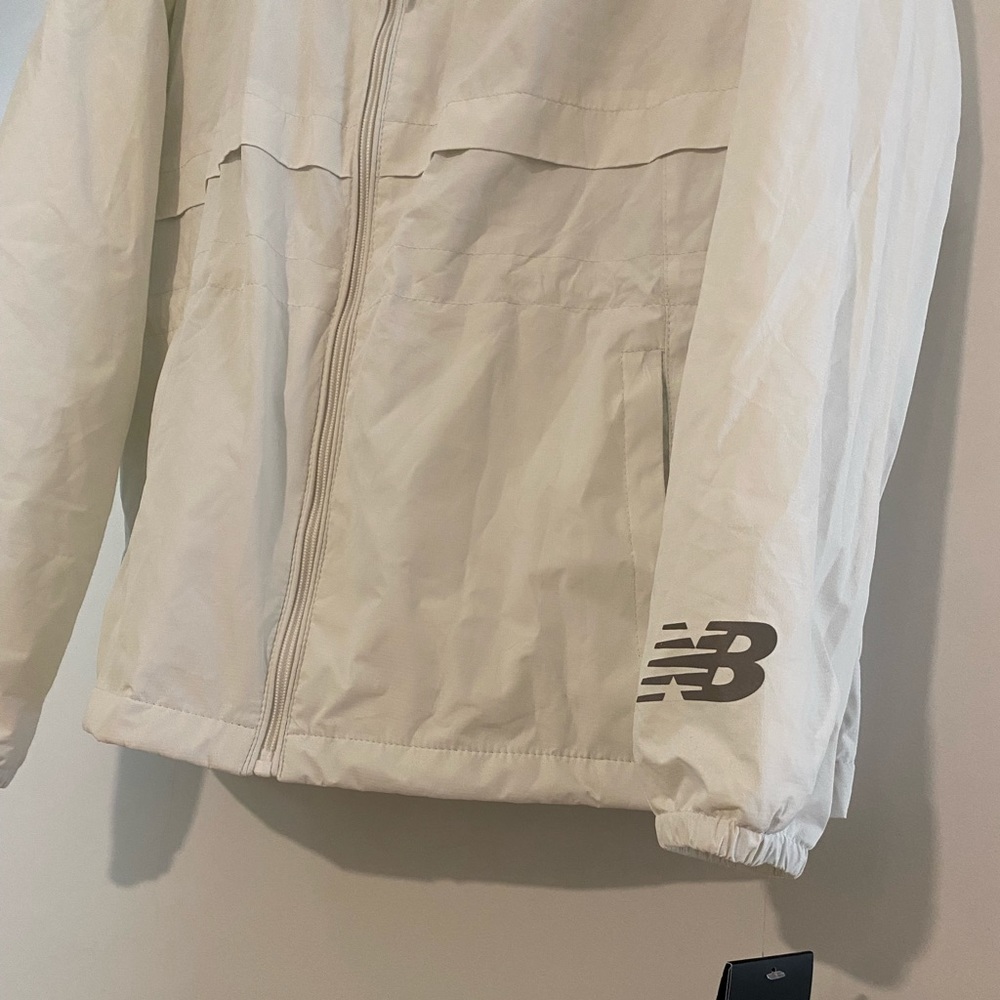 New Balance Wind Breaker Rain Coat - Gem